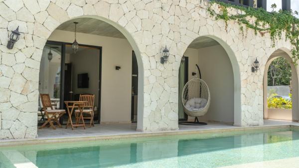 Swim-up Alberca A Tu Puerta Centro De Tulum - Tulum