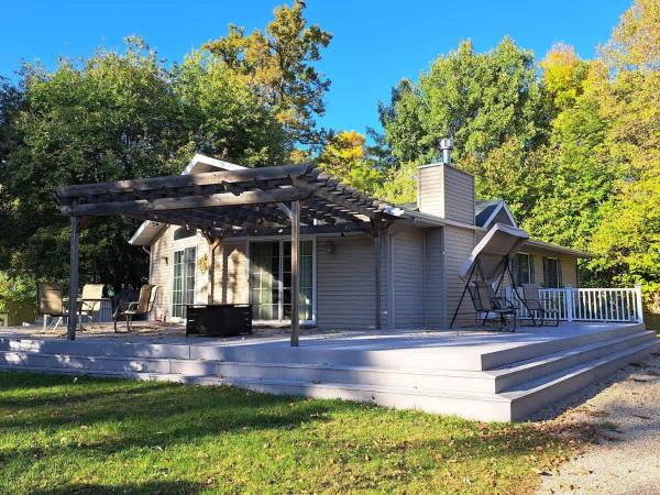 Lake Melissa Cabin On The Commons - Detroit Lakes, MN