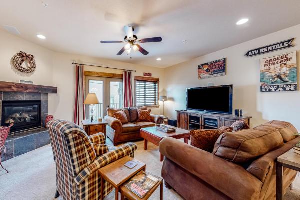 Half-mile To Giant Steps Lifts: Condo W/ Balcony - Brian Head, UT