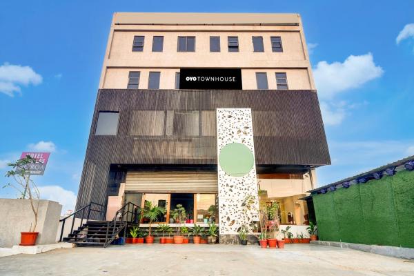 Townhouse Hotel Shipra Path - Jaipur