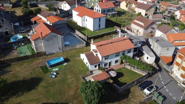 Casa Con Piscina Privada En Razo Costa Da Morte - Malpica