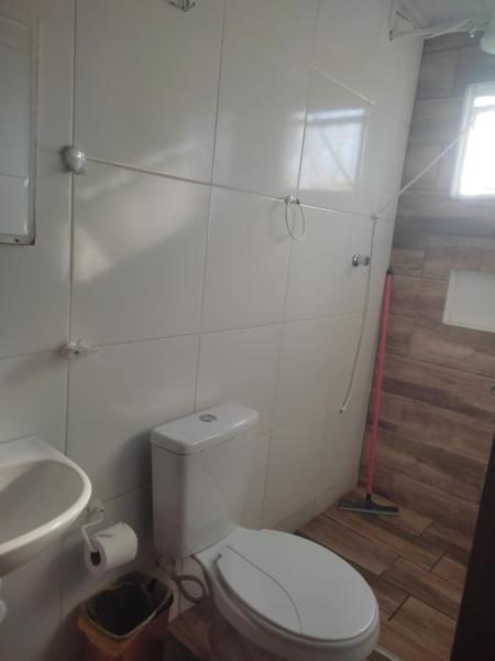 Quarto Confortável Para 4 Pessoas Com óTimos Preços - Lorraine