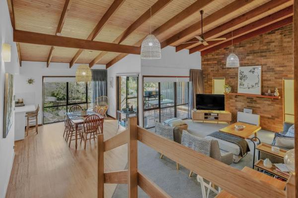 Swell Seekers Rest - Sleeps 6 - Ocean Grove - 멜버른