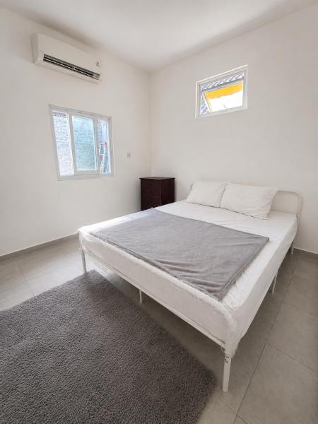Guesthouse Walking Distance To Beach With Share Kitchen - Sanur