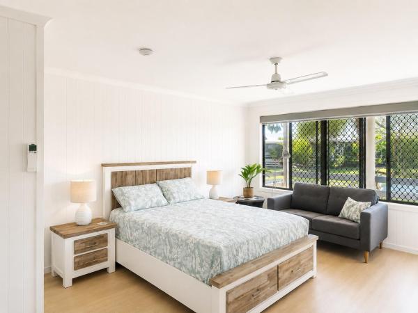Tranquility Lakeside Villa - Resort Pool -Walk To Beach - Hervey Bay