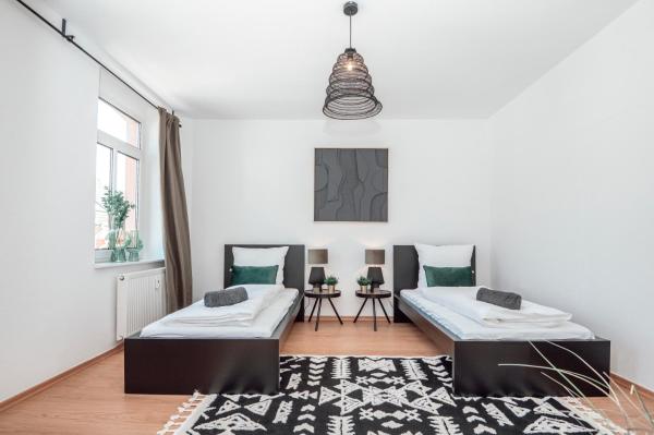 Spacestays Krefeld Zentrum Apartment For 4 Wifi Kitchen - Willich