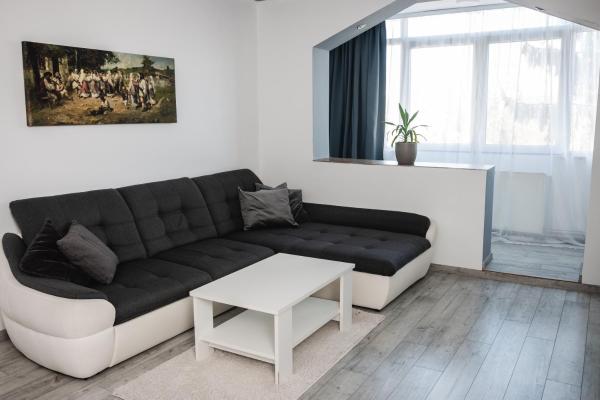 Lara View Apartment - 시비우