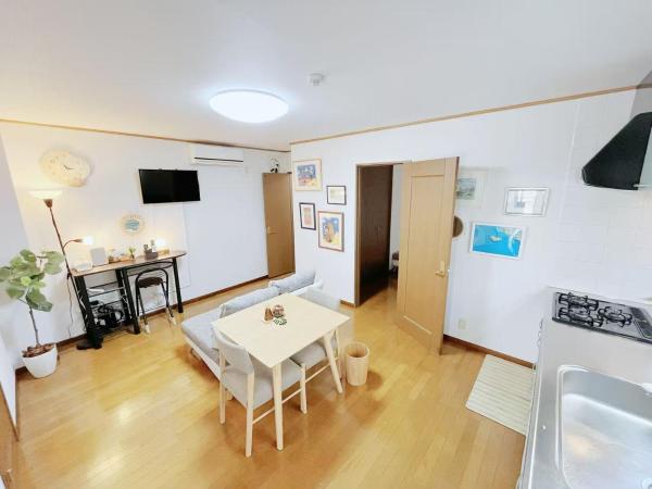 Lumi House 101, 8 Minutes To Namba 4 Minutes Walk To The Station Self Check In - Osaka