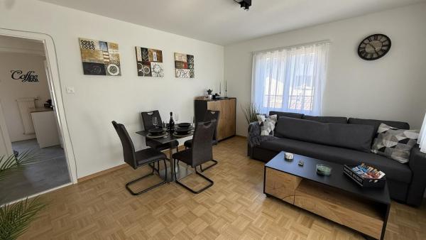 Zentrale Und Charmante Ferienwohnung In Seenähe - Steffisburg