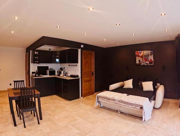 Studio Neuf Avec Accès Piscine, Terrasse, Parking - Proche Marseille Et Aéroport - Vitrolles