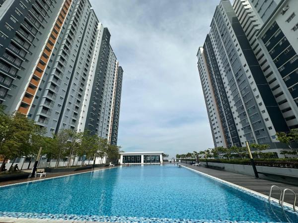 Charlie1802 Ayesha Homestay D'alanis 3r2b - Dengkil