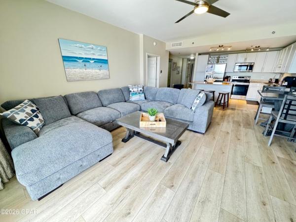 Laketown Wharf 1233 Luxury Condo - Panama City Beach, FL
