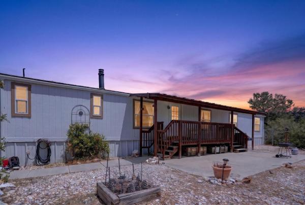Tehachapi 12-guest Group Escape Home - Tehachapi, CA