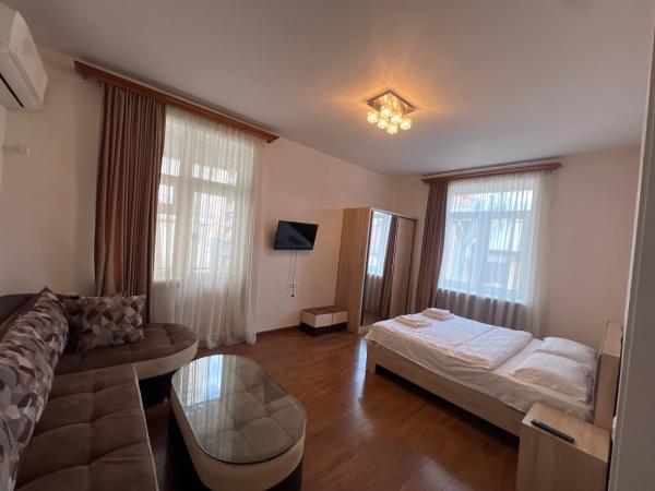 Downtown Apartment Yerevan - 耶烈萬
