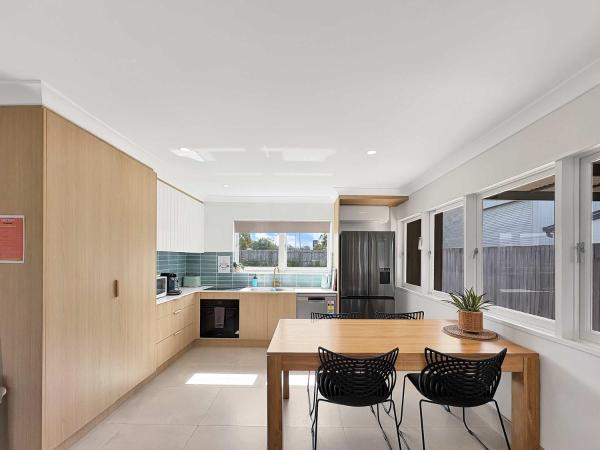 3br Caloundra Home Walk To Beach Boat Parking - Caloundra