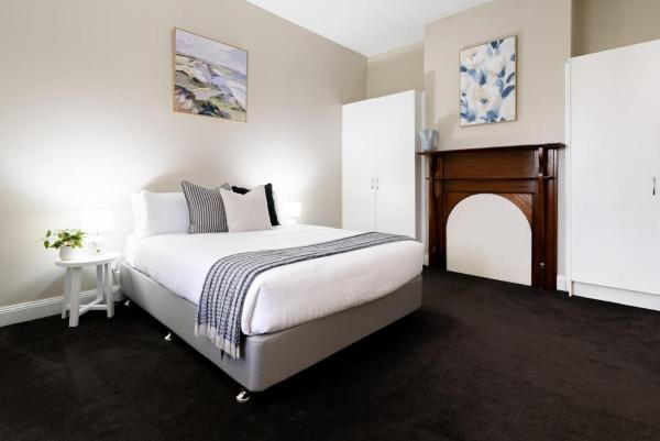Renovated Character Home With Modern Comforts - Launceston