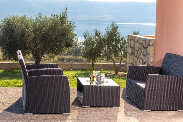 Apartments Petrus - Rtina - Starigrad