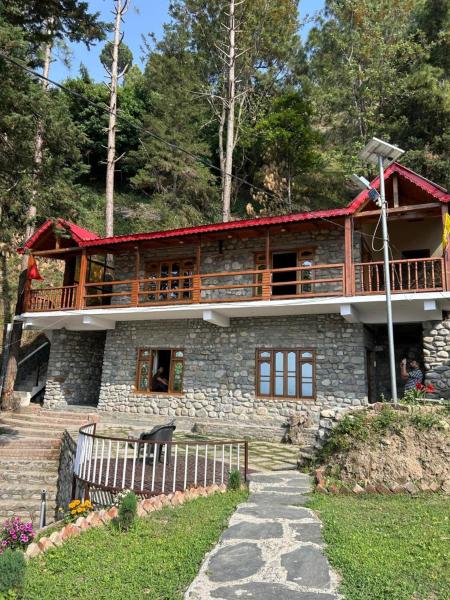 Mandeva Wooden Castle - Jim Corbett National Park