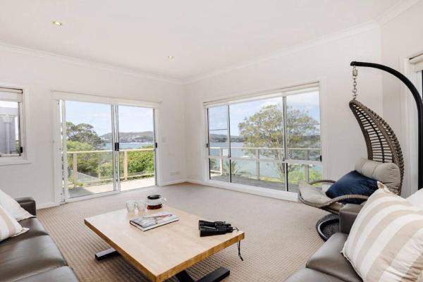Metawise Stylish 2-bedroom Home With Easy Cbd Ac - Gosford