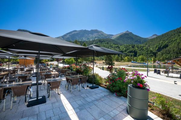 Hôtel Et Camping O2 Orcières Outdoor Area - Réallon