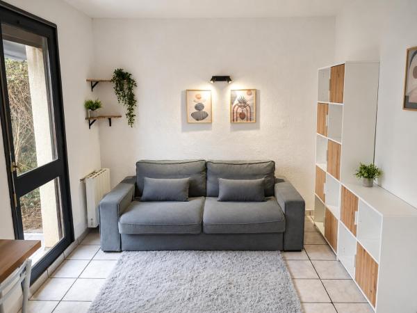Studio Avec Terrasse Et Jardin Privatif - Figeac Centre - Parking Gratuit - Figeac