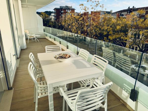 Charming Apartment On The Sea - Pesaro