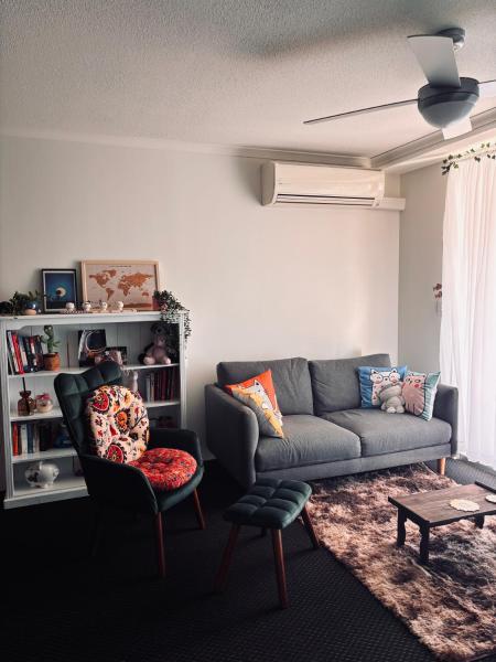 Welcoming Cozy Room For Female Only - Windsor, Australia