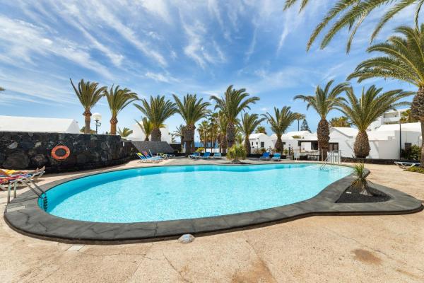 Casahost Bastian Beach 17 - Costa Teguise