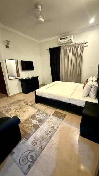 Royal Paradise Guest House - 伊斯蘭馬巴德
