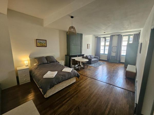 Private Apartment - Rochechouart