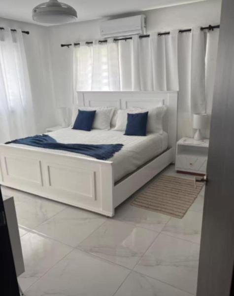 Lux 2 Story 3br Villa, Private Pool - Punta Cana