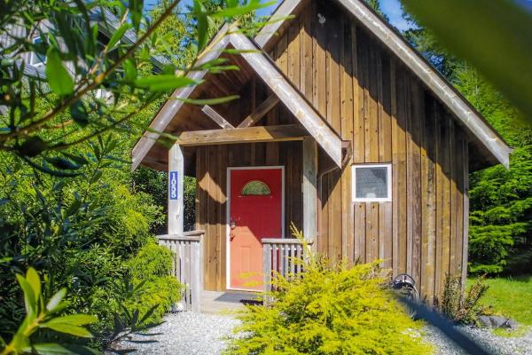 Rising Tide- Cabin In Ucluelet - Ucluelet