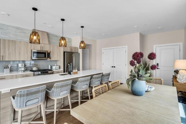 Luxury 3br With Seaside Views Jersey Shore Gem - Toms River, NJ