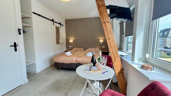 Stationbeds Studio-2 Alkmaar - Heiloo