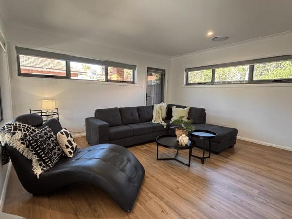 Central Wagga Villa - Wagga Wagga
