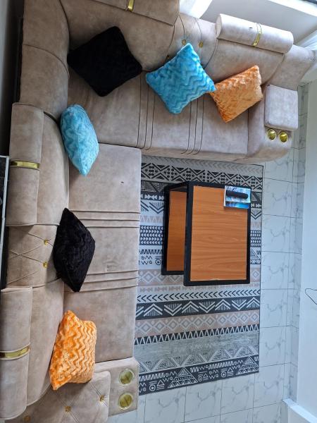 Cozy 1bedroom Mombasa Bamburi Near The Beach With Hot Shower - Kenya