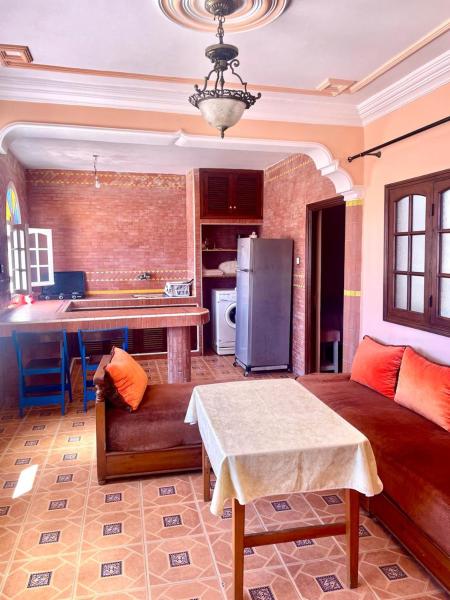 Spacious 2br Terrasse, Walk To Beach, Wi-fi - Essaouira