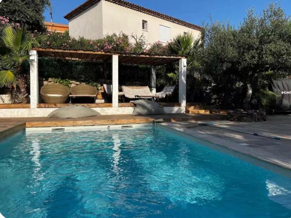 Villa 6 Personnes Avec Grande Piscine - 5 Min Des Plages - Les Issambres