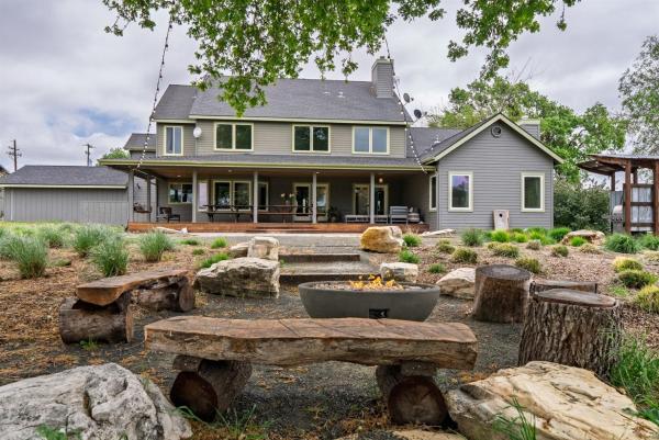 Hive House Castoro Luxury Winery Stay Ev - Paso Robles, CA