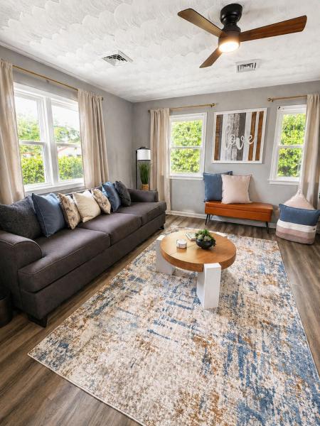 Spacious Retreat 3 Bed - Chesapeake, VA