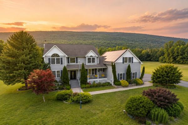 Malkita Aria Mountainview Retreat - Washingtonville, NY