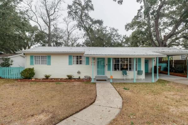 Sea La Vie In Long Beach - Pass Christian, MS