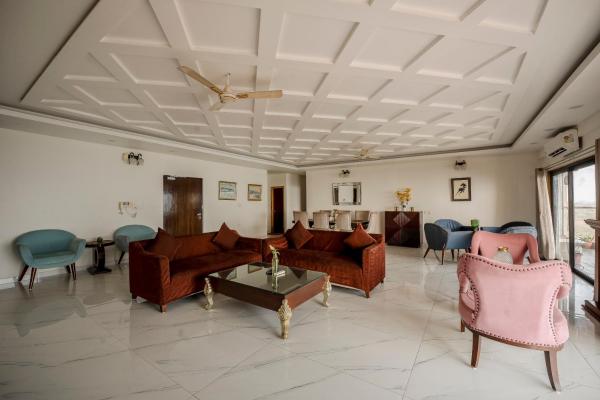 4bhk Premium Sea View Penthouse In Panjim - Goa