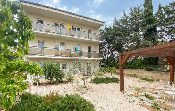 Pet Friendly Apartment In Krk With Wifi - Punat