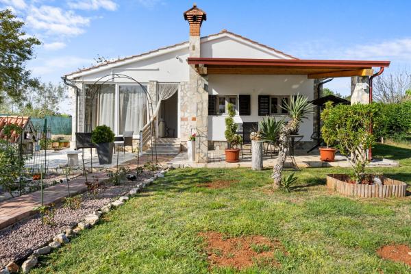 Holiday Home Eli With Direct Access To The Sea - By Istrabook - Pula