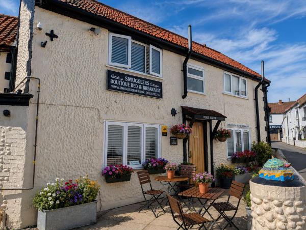 Smugglers Luxury Accommodation - Cromer
