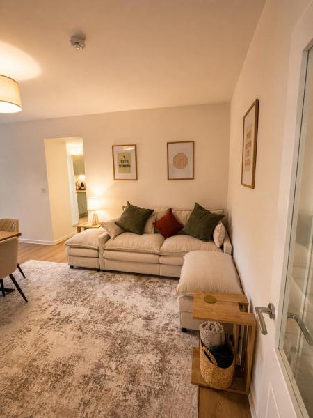 5 Bedroom House Near Cardiff Sleep 10 - Cardiff