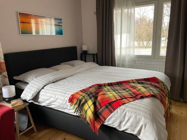 Cozy, Conveniently Located Apartment In A 1950's Wooden House - Vantaa