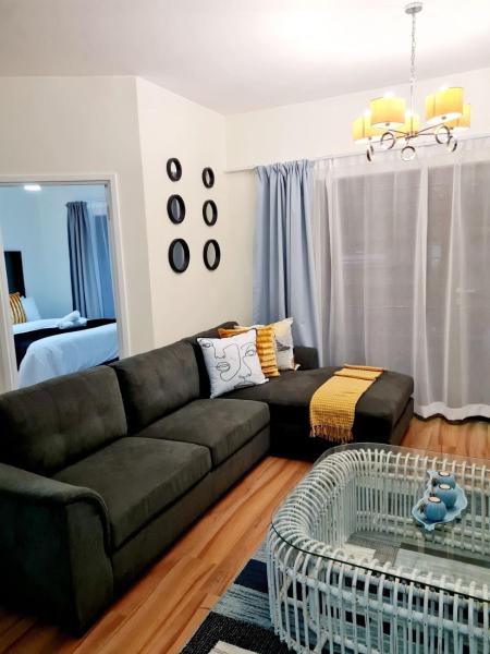 Exquisite 2 Bed 2 Bath Apmt, Inverter, Complx Pool - Sandton