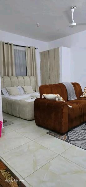 Melanine Stays - Mombasa